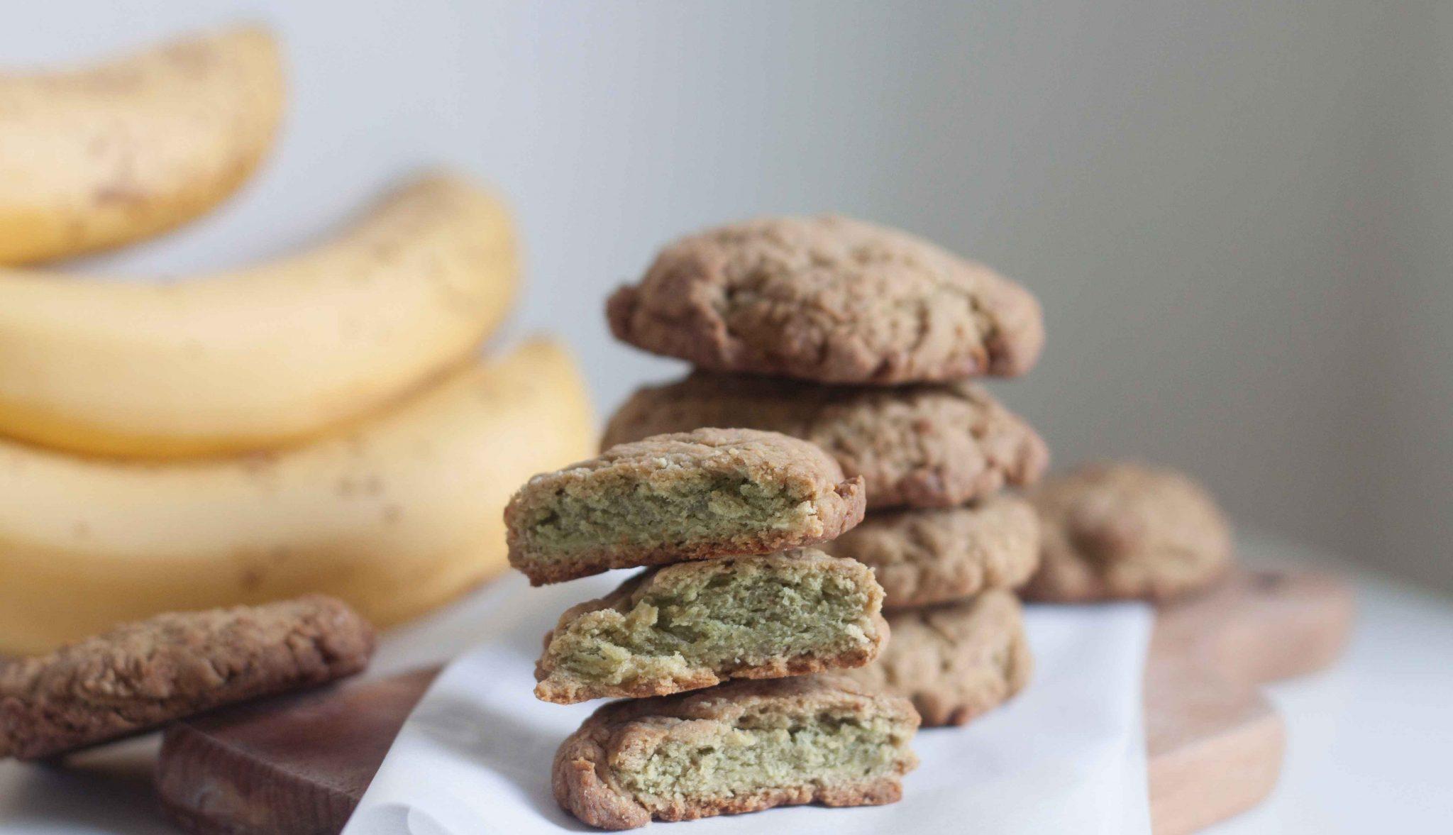 Healthy Cookies Made with Banana and Matcha. Super Nutritious!